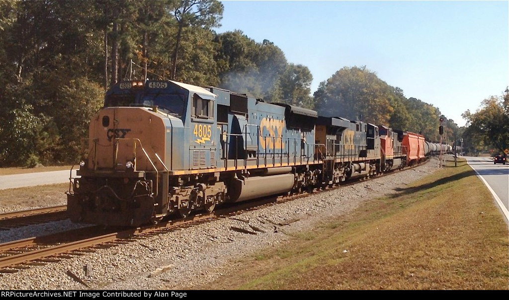 CSX SD70MAC 4805